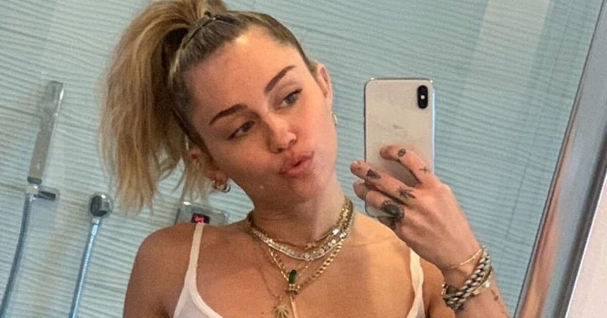 Miley Cyrus onthult leugen die ze tien jaar lang voor Liam… | TAGMAG