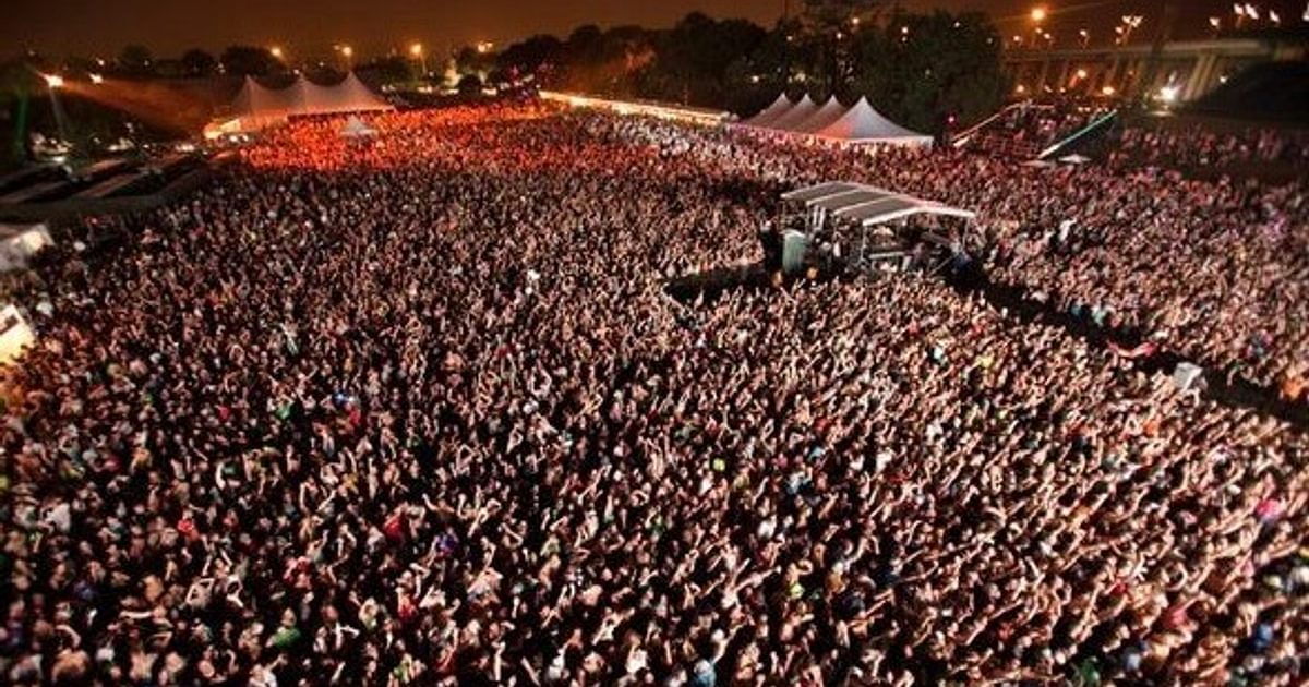 Wat moet je doen als je in een crowd crush raakt? | TAGMAG