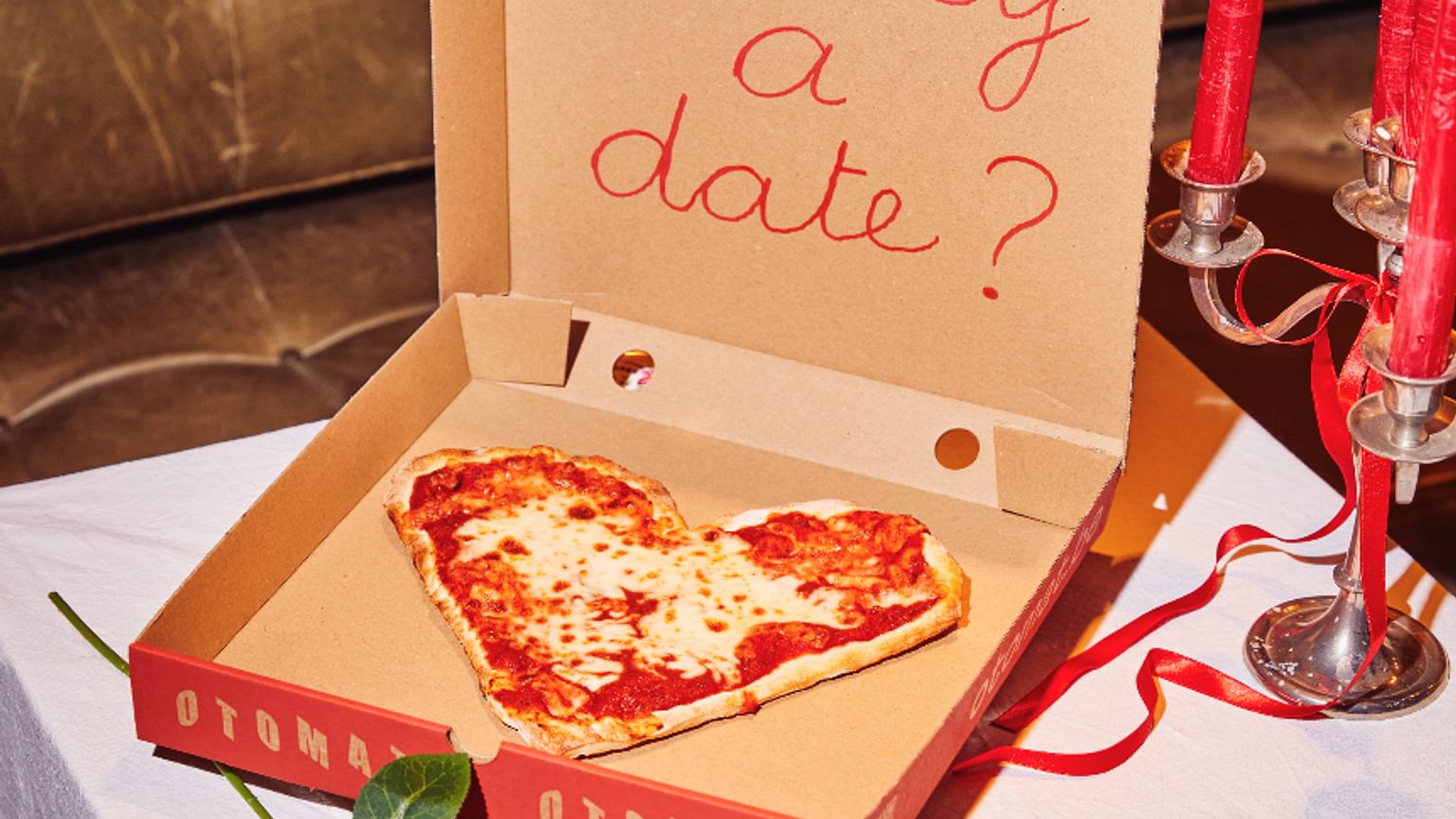 Otomat maakt Valentijn extra cheesy (maar dan op pizza) | TAGMAG